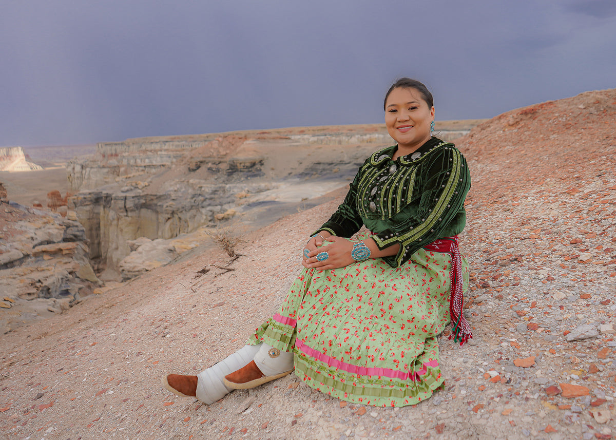 Round Collared Pleated Outfit – To'ahani Fashions