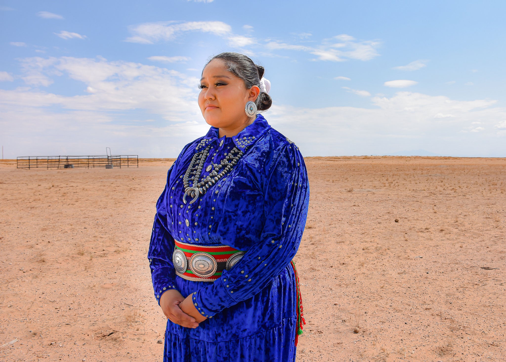 Regular Collared Pleated Buttoned Outfit – To'ahani Fashions