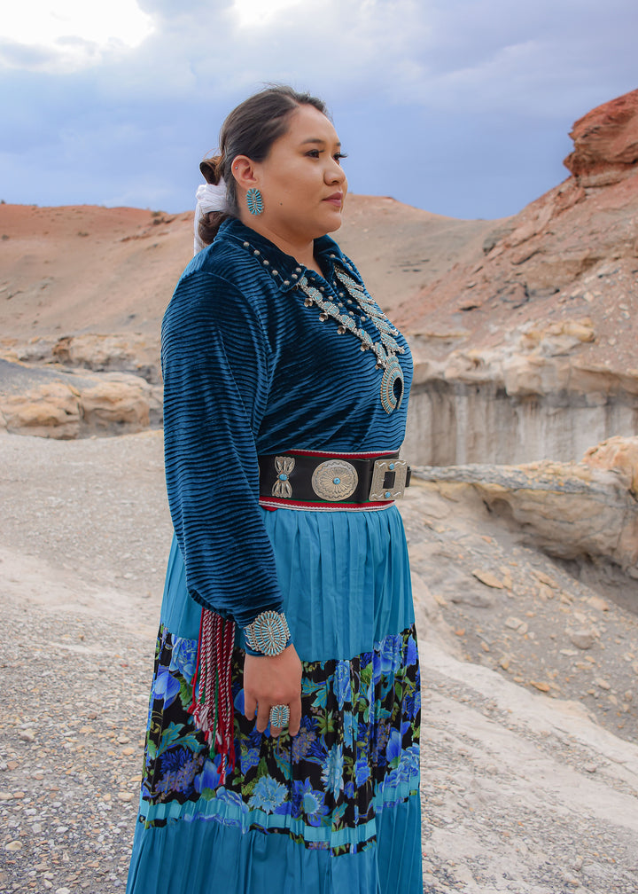 Regular Collared Pleated Buttoned Outfit – To'ahani Fashions